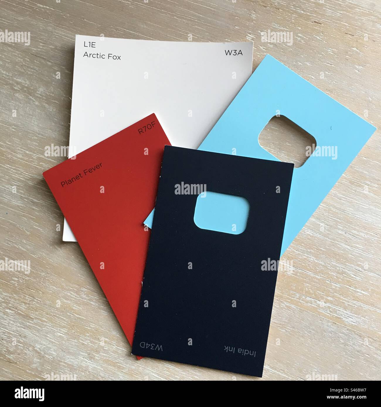 Picking paint hi-res stock photography and images - Alamy