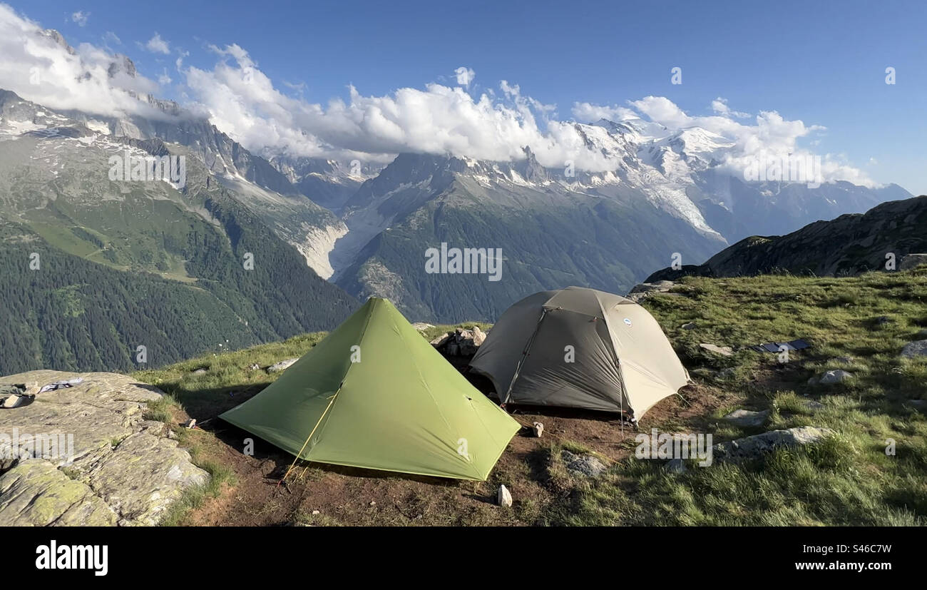 Tour du mont blanc camping hi-res stock photography and images - Alamy