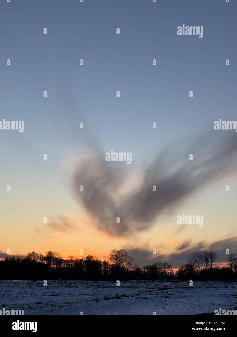 Evening nature hi-res stock photography and images - Alamy