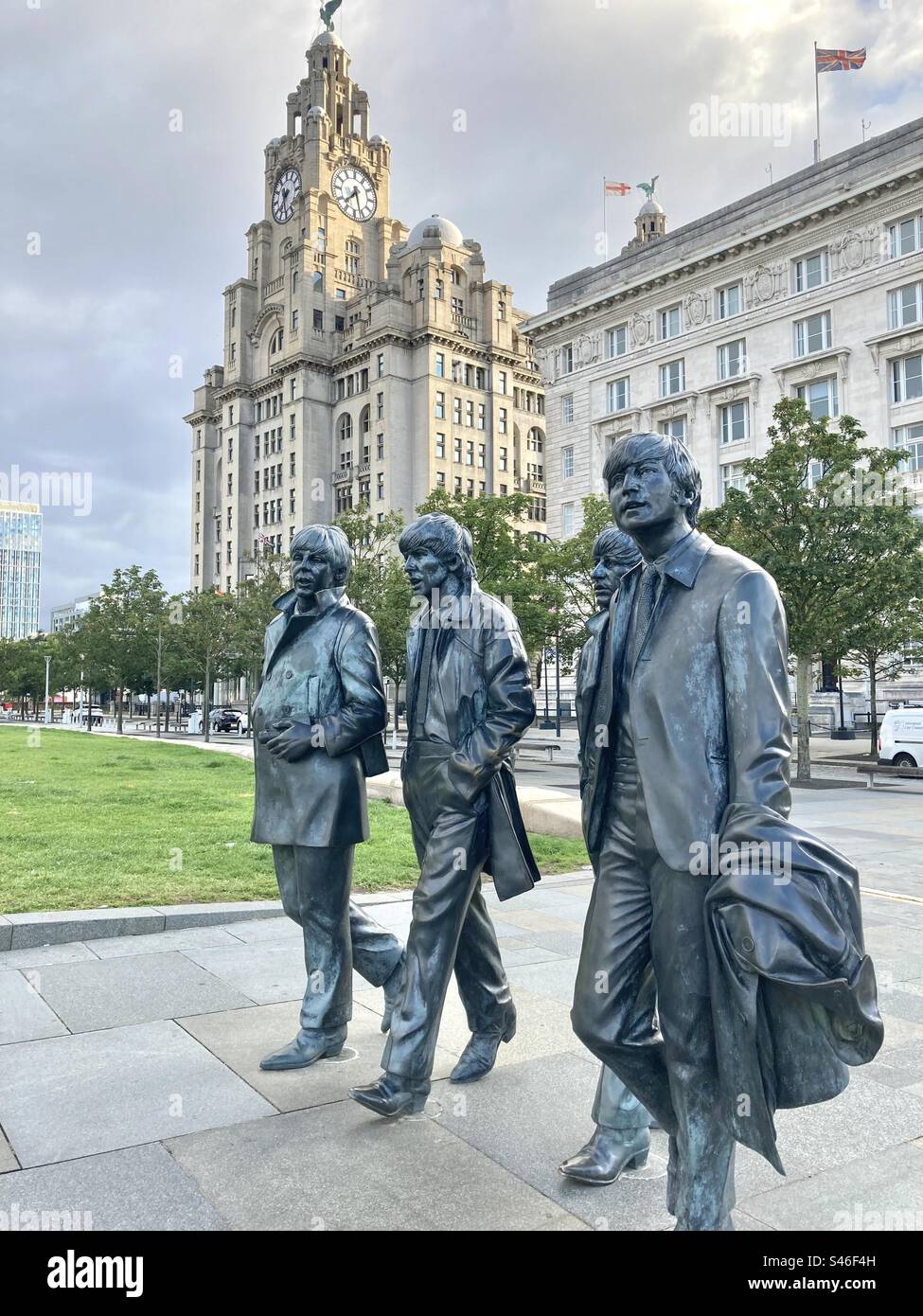 The Beatles statue pier head Liverpool Stock Photo - Alamy