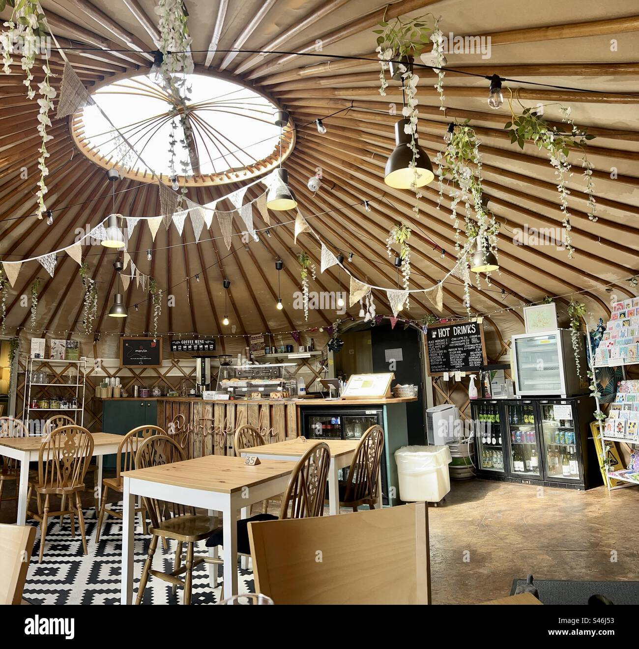 Yurt Cafe London offers food and drink in Wapping Stock Photo - Alamy