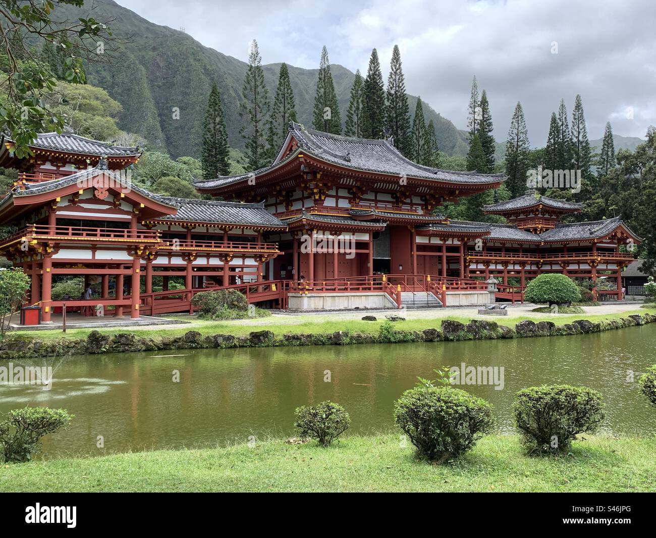 Byodo in temple hi-res stock photography and images - Alamy