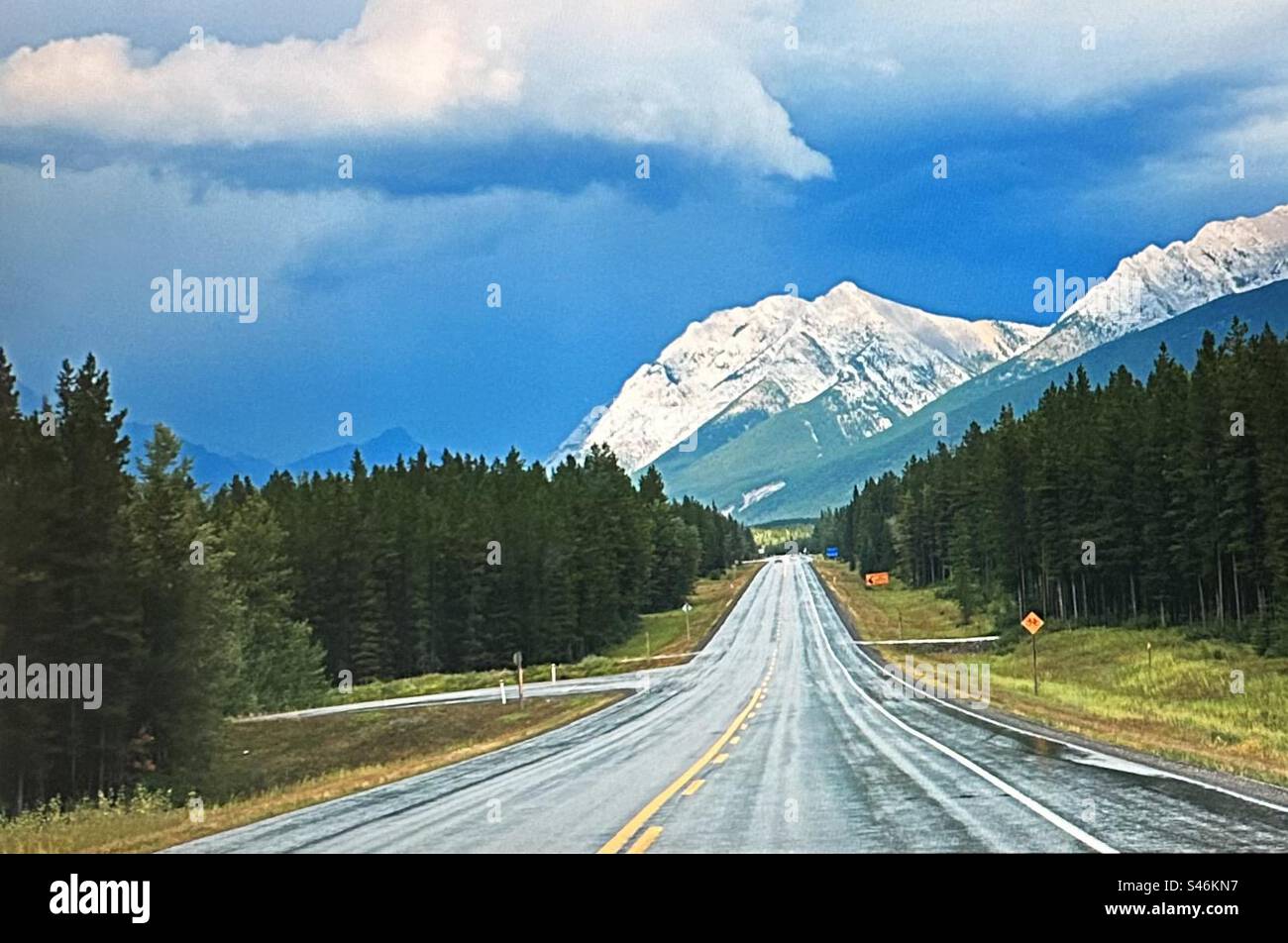 Western alberta hi-res stock photography and images - Alamy