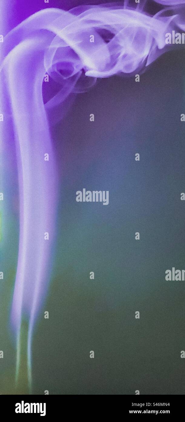 Swirl smoke hi-res stock photography and images - Alamy