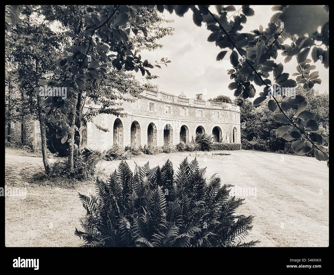 Old fashioned stable hi-res stock photography and images - Alamy