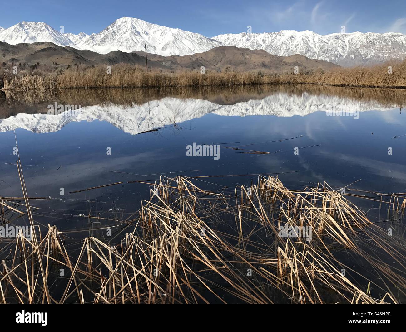 Sierra Nevada skyline of Bishop, California in the winter Stock Photo ...