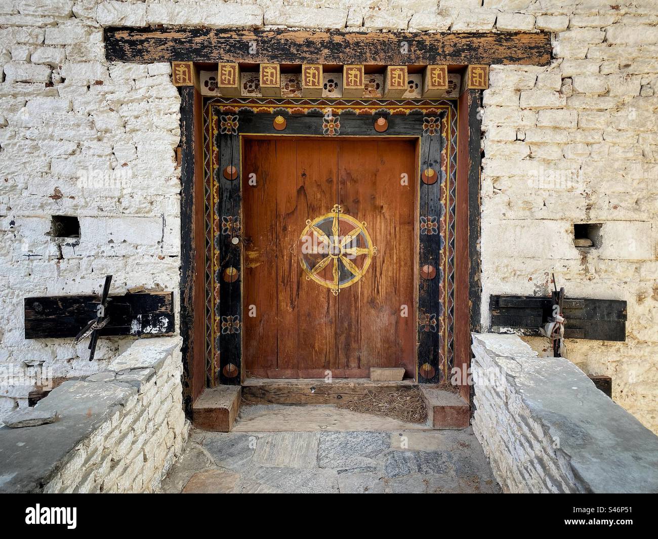 Traditionally painted door in Bhutan Stock Photo - Alamy
