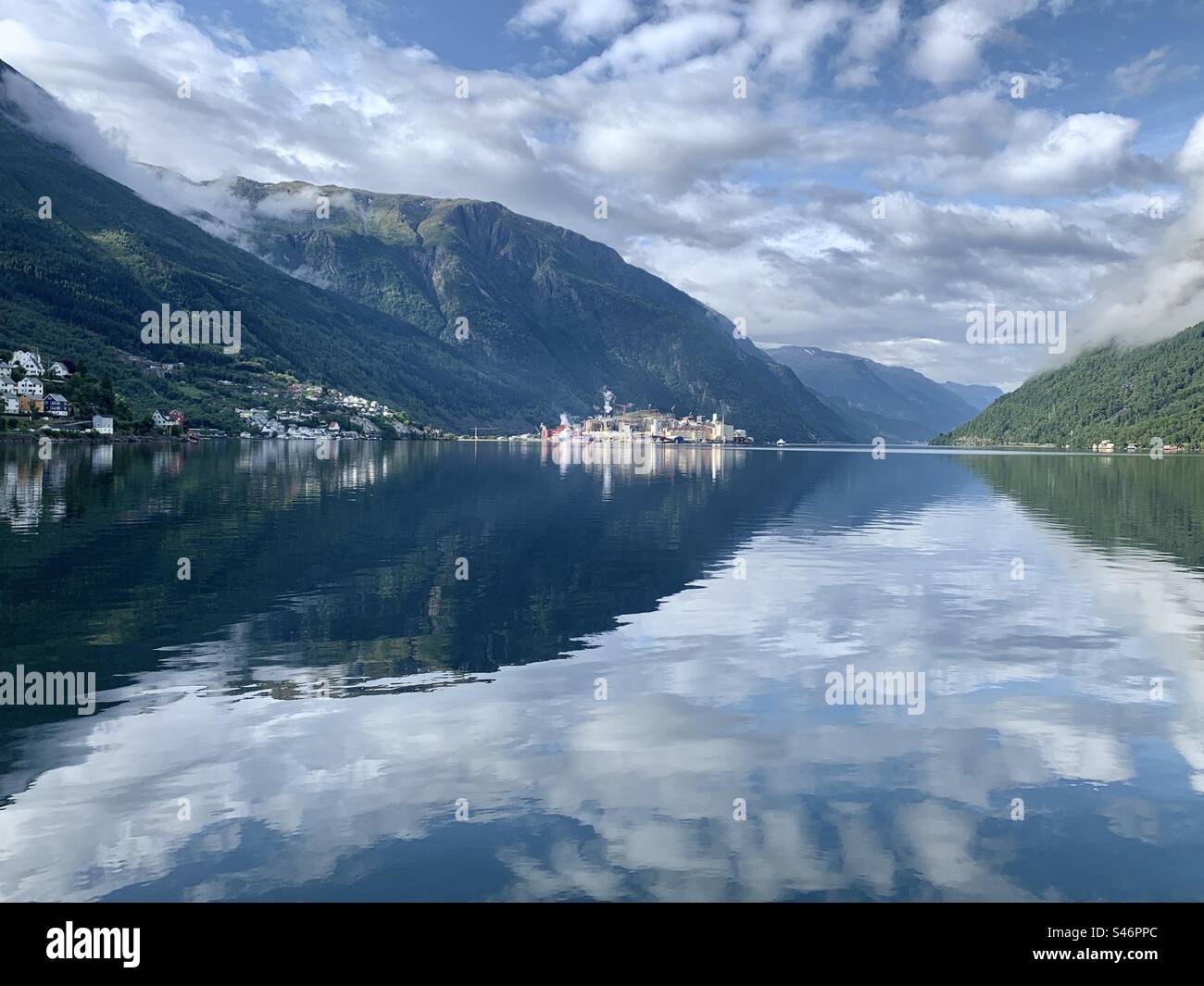 Odda fjord hi-res stock photography and images - Alamy