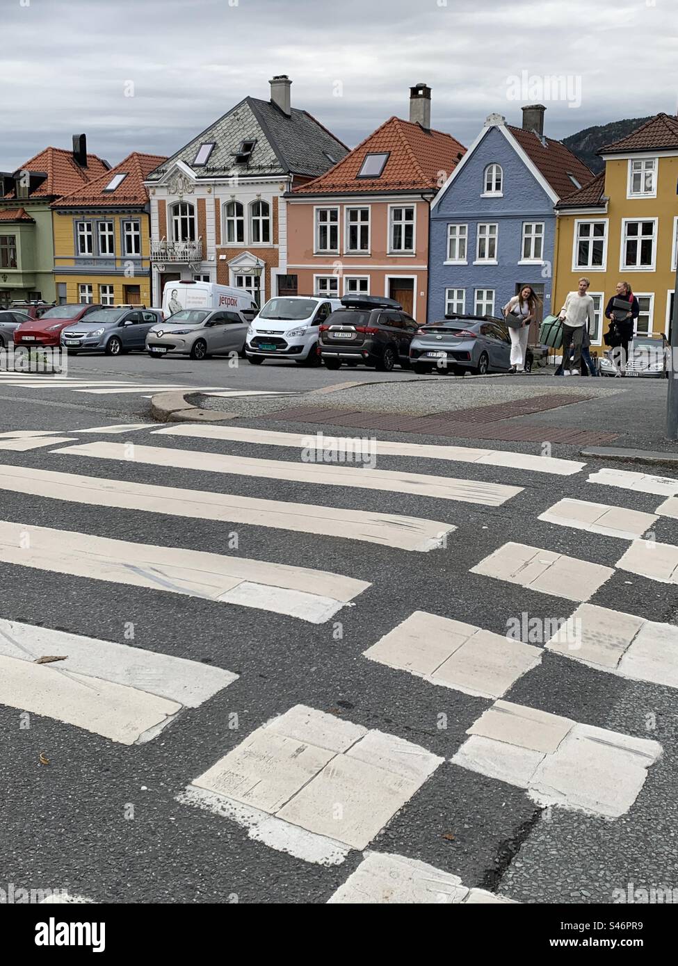 Norwegian street scene in Bergen Stock Photo - Alamy