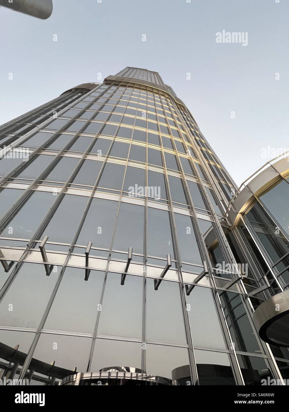 Skyscraper view hi-res stock photography and images - Alamy