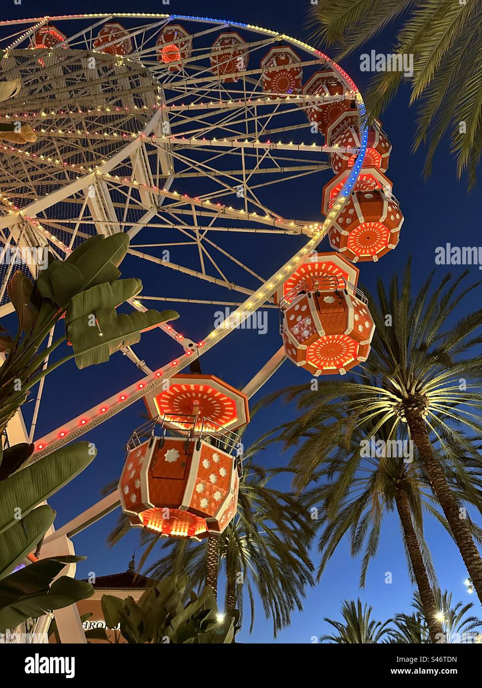 Irvine spectrum hi-res stock photography and images - Alamy