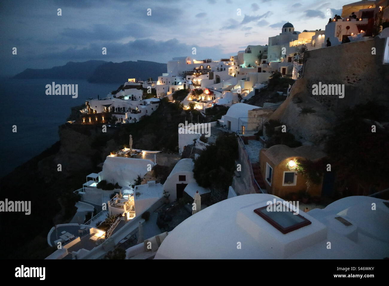 Volcano edge santorini hi-res stock photography and images - Alamy