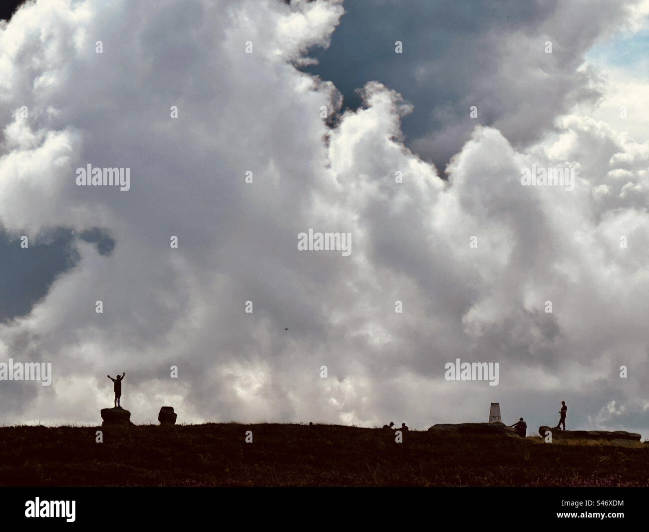 Kinder low hi-res stock photography and images - Alamy