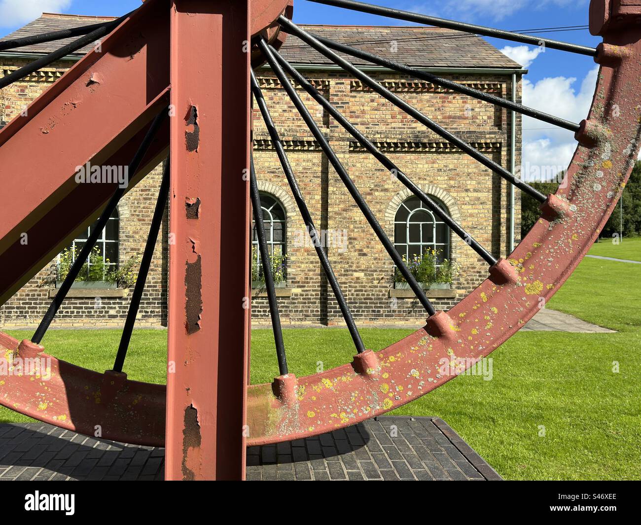 Pithead gear hi-res stock photography and images - Alamy