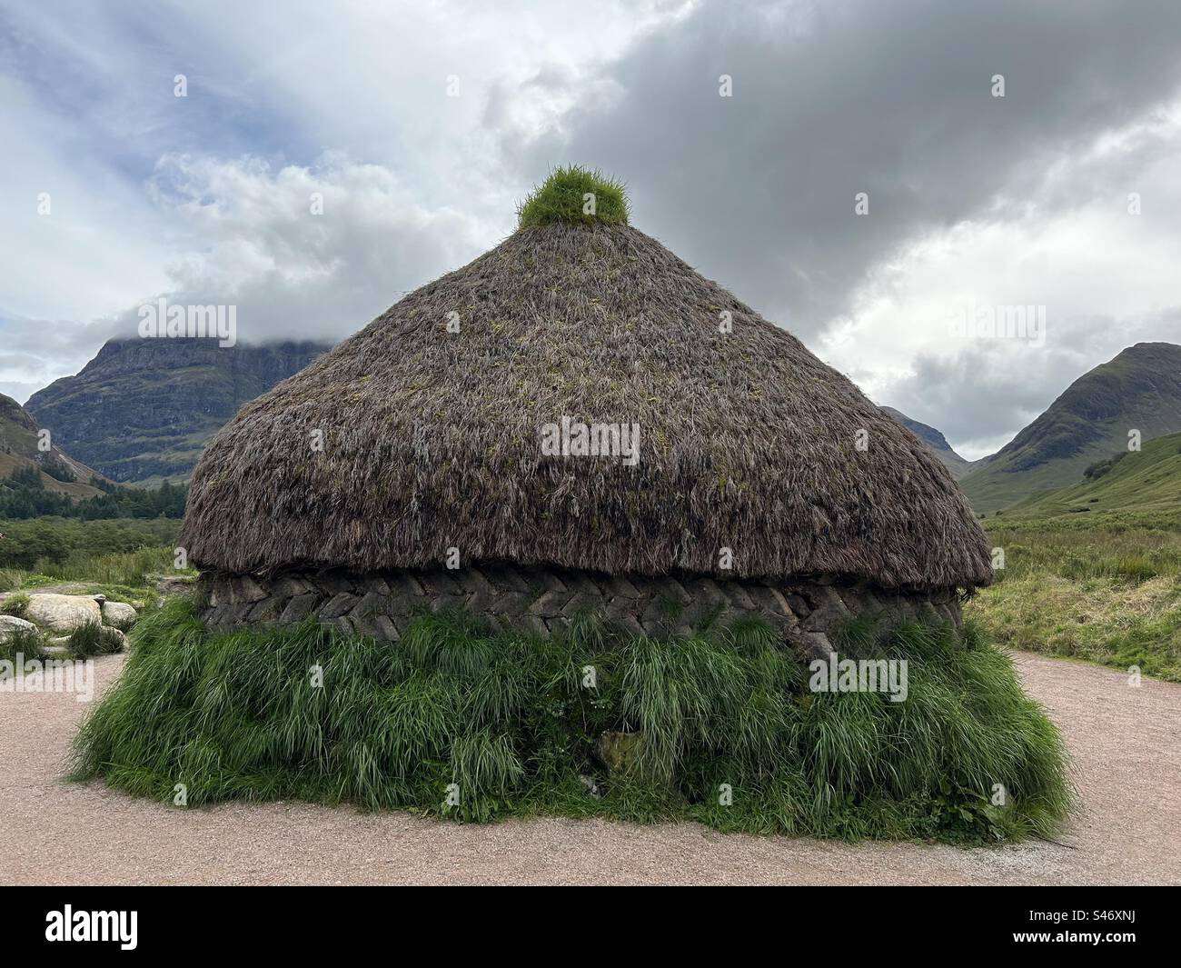 Turf house glencoe hi-res stock photography and images - Alamy