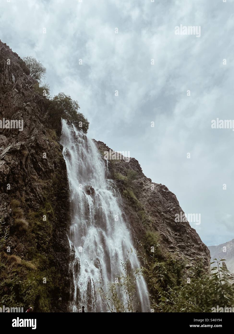 Manthoka waterfall hi-res stock photography and images - Alamy