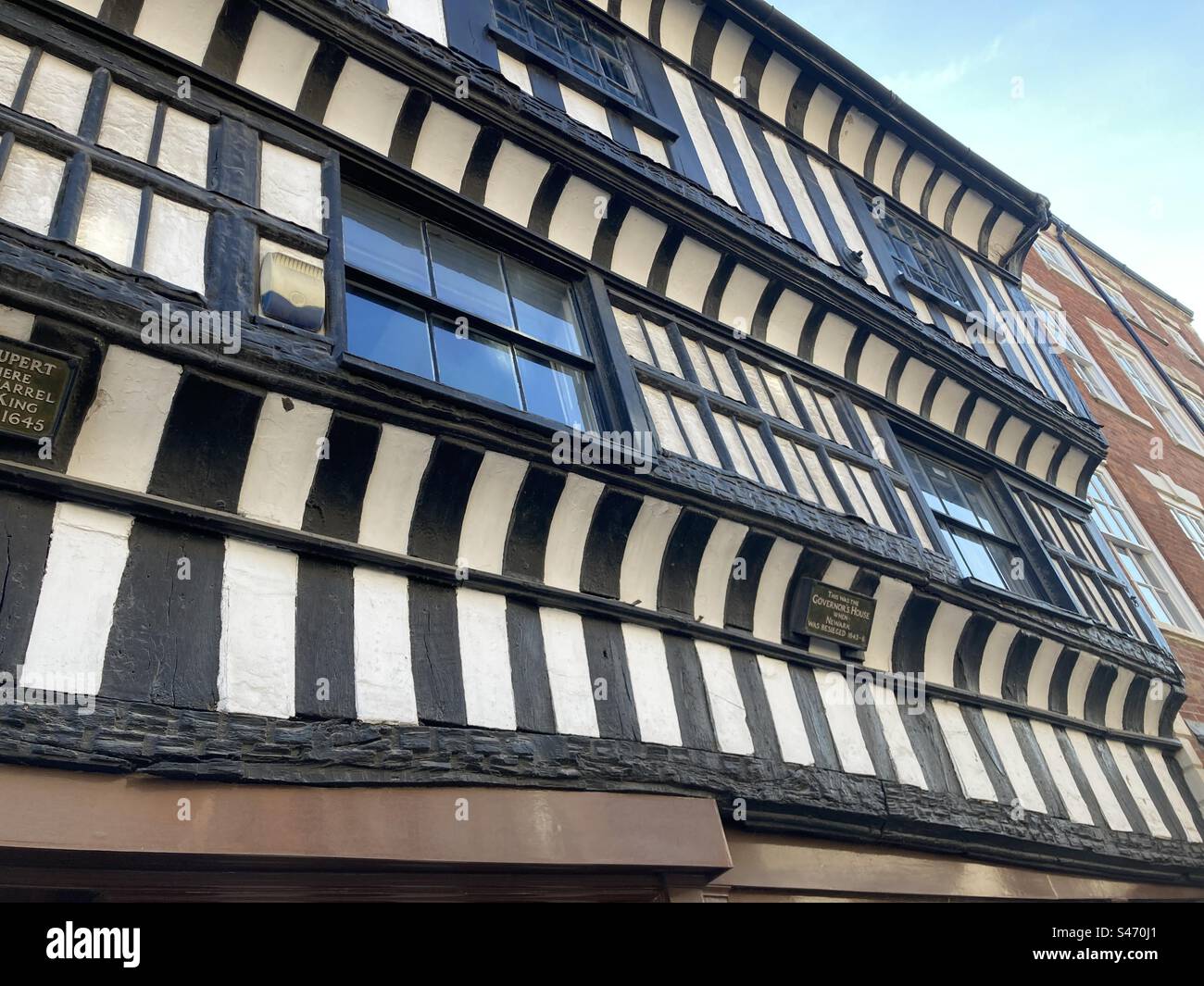 Old days buildings hi-res stock photography and images - Alamy