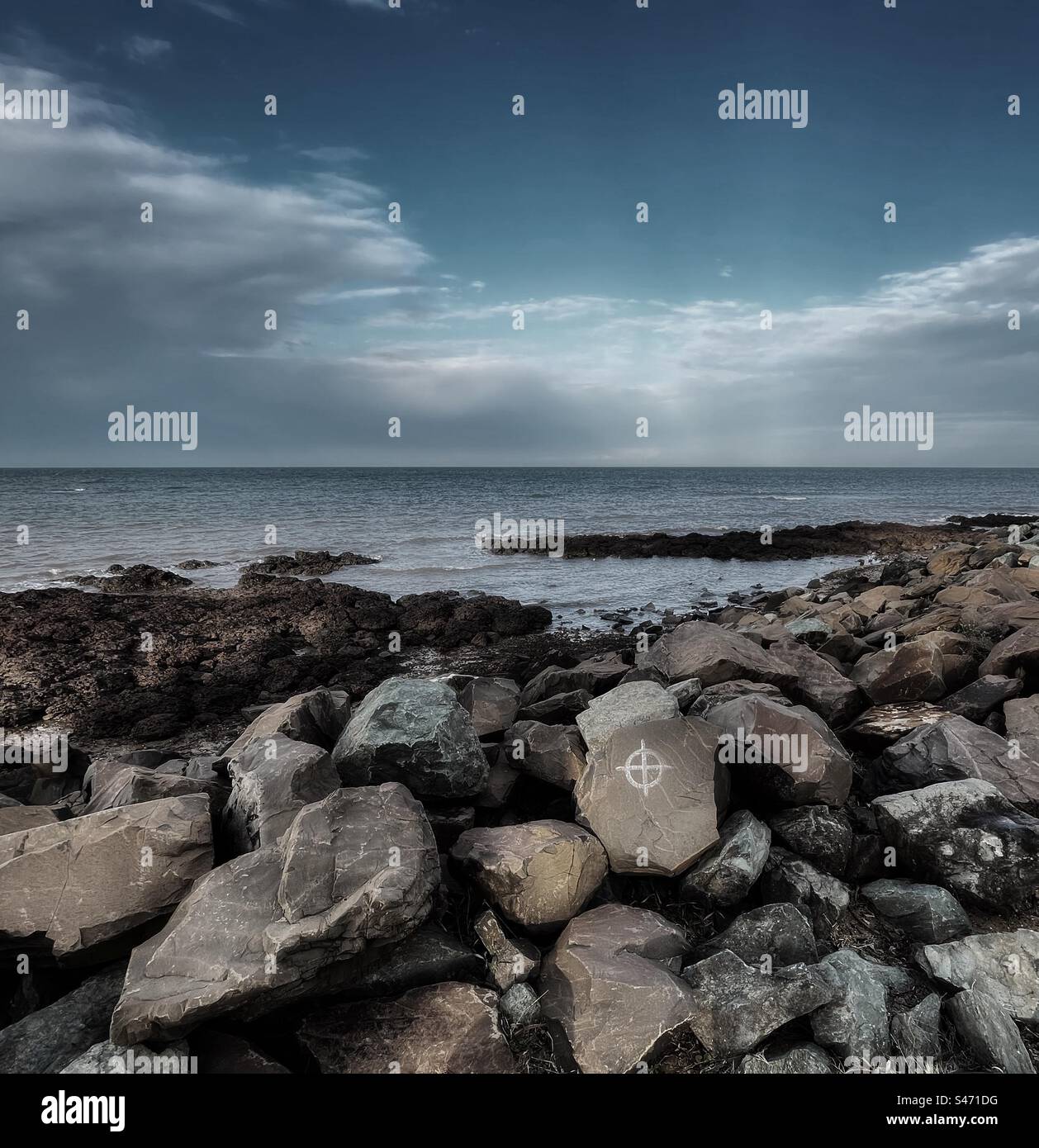 Coastal breakwall hi-res stock photography and images - Alamy