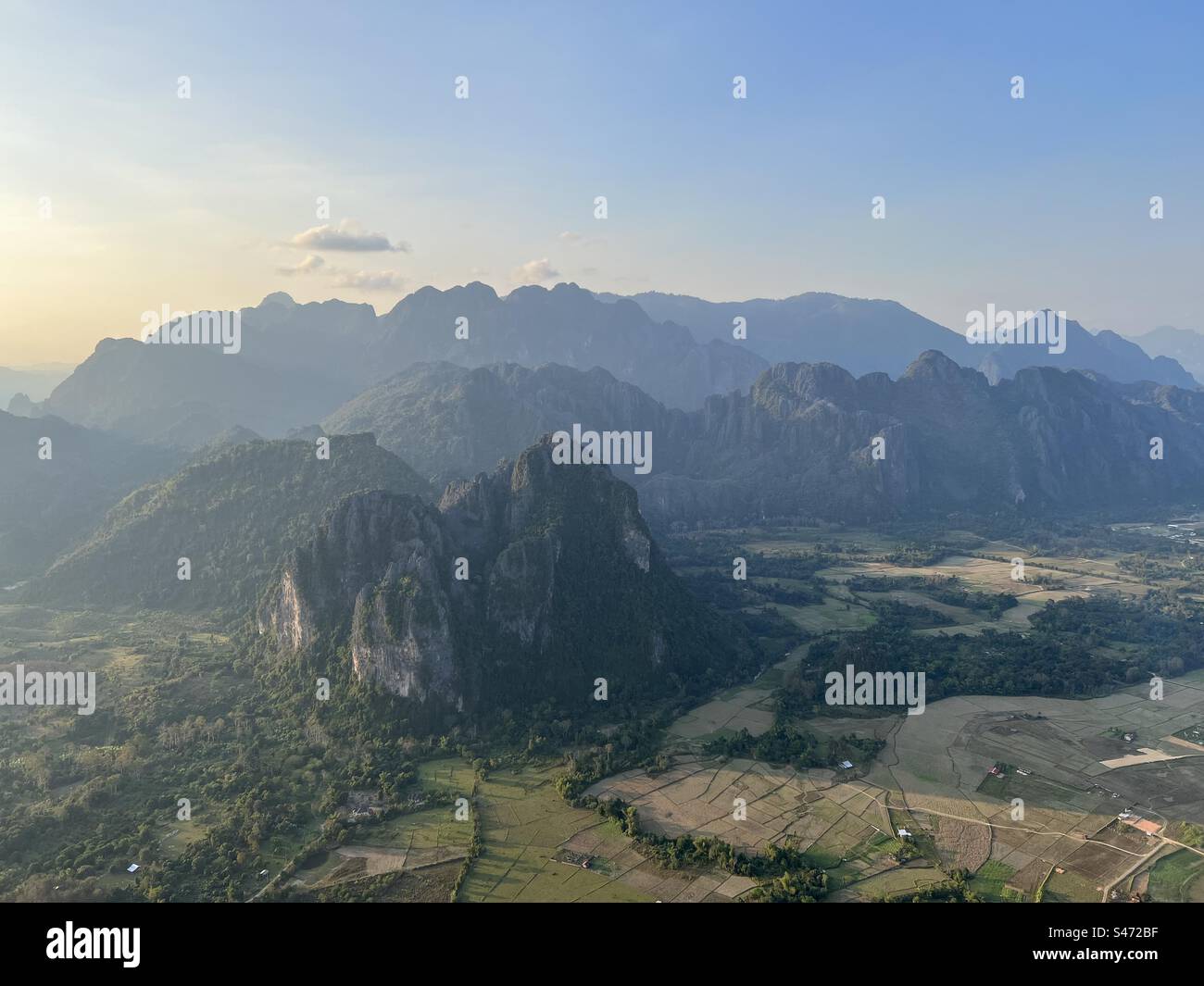 Laos nature hi-res stock photography and images - Alamy
