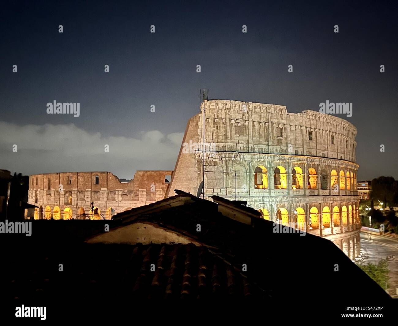 Late night view hi-res stock photography and images - Alamy