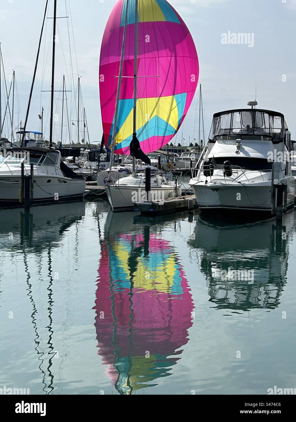 Ready to sail hi-res stock photography and images - Alamy