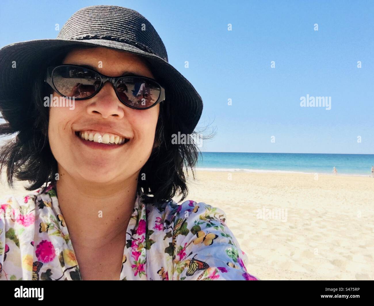 Smile summer sun hi-res stock photography and images - Alamy