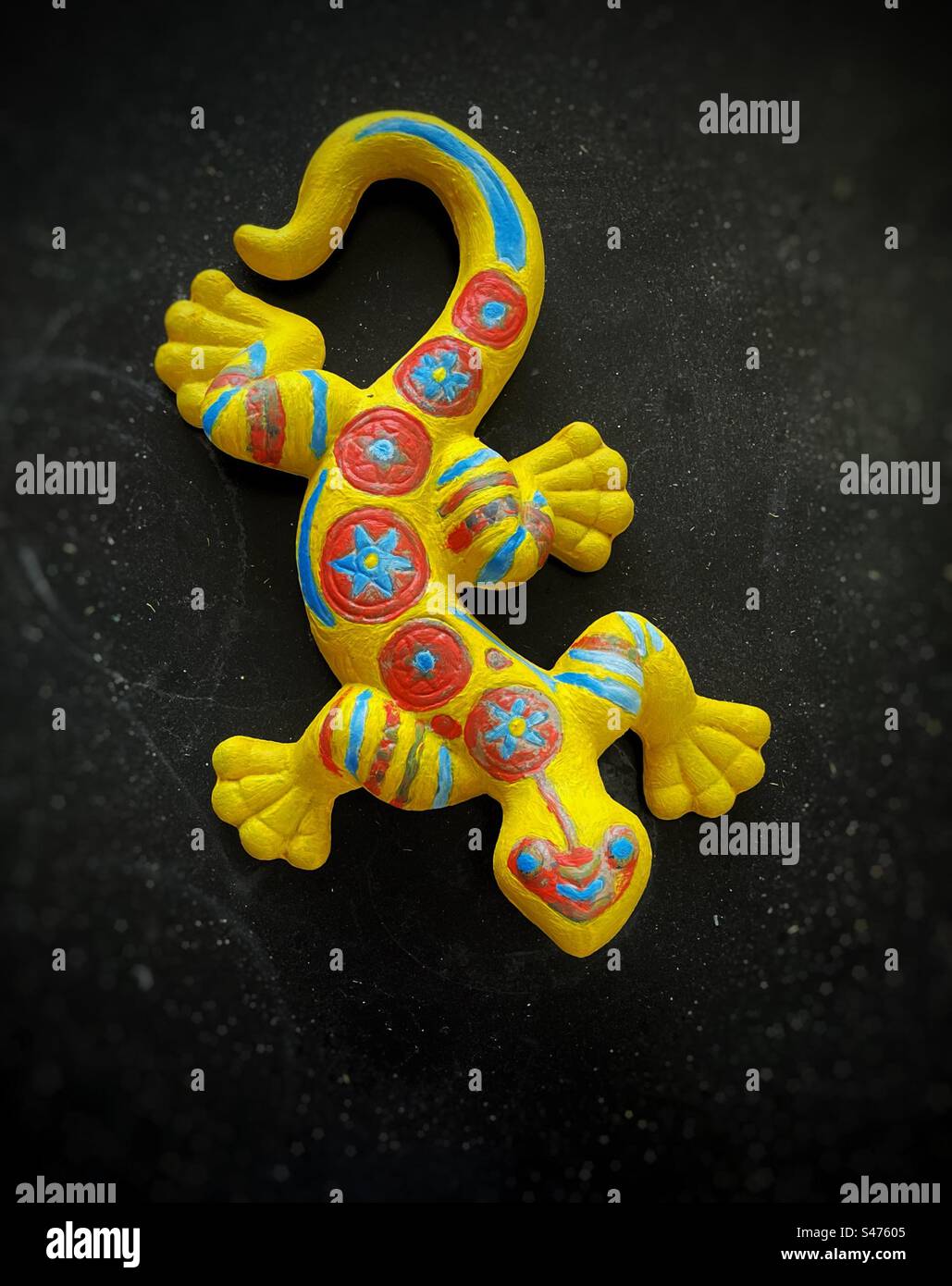 Lizard statue hi-res stock photography and images - Alamy