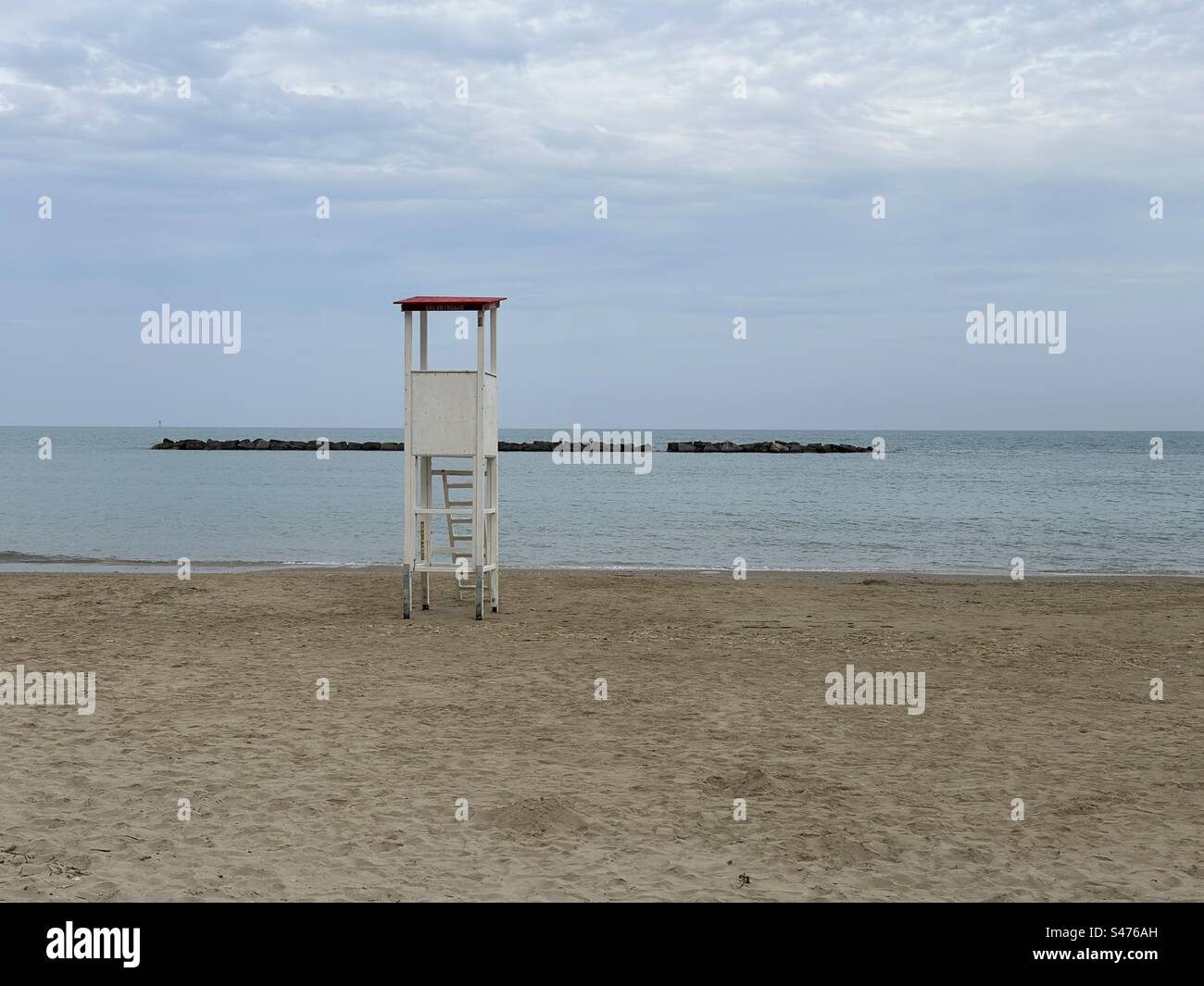 On the beach front hi-res stock photography and images - Alamy