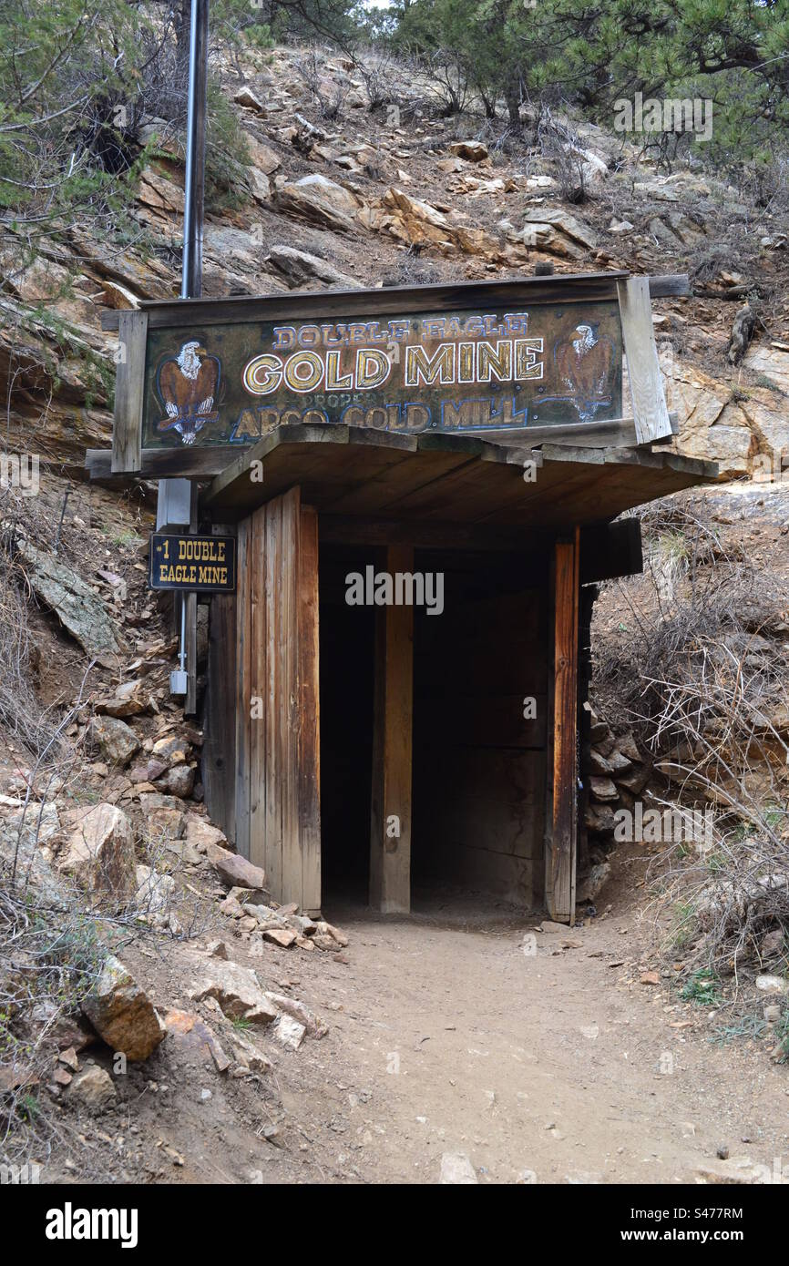 Gold mine tour hi-res stock photography and images - Alamy