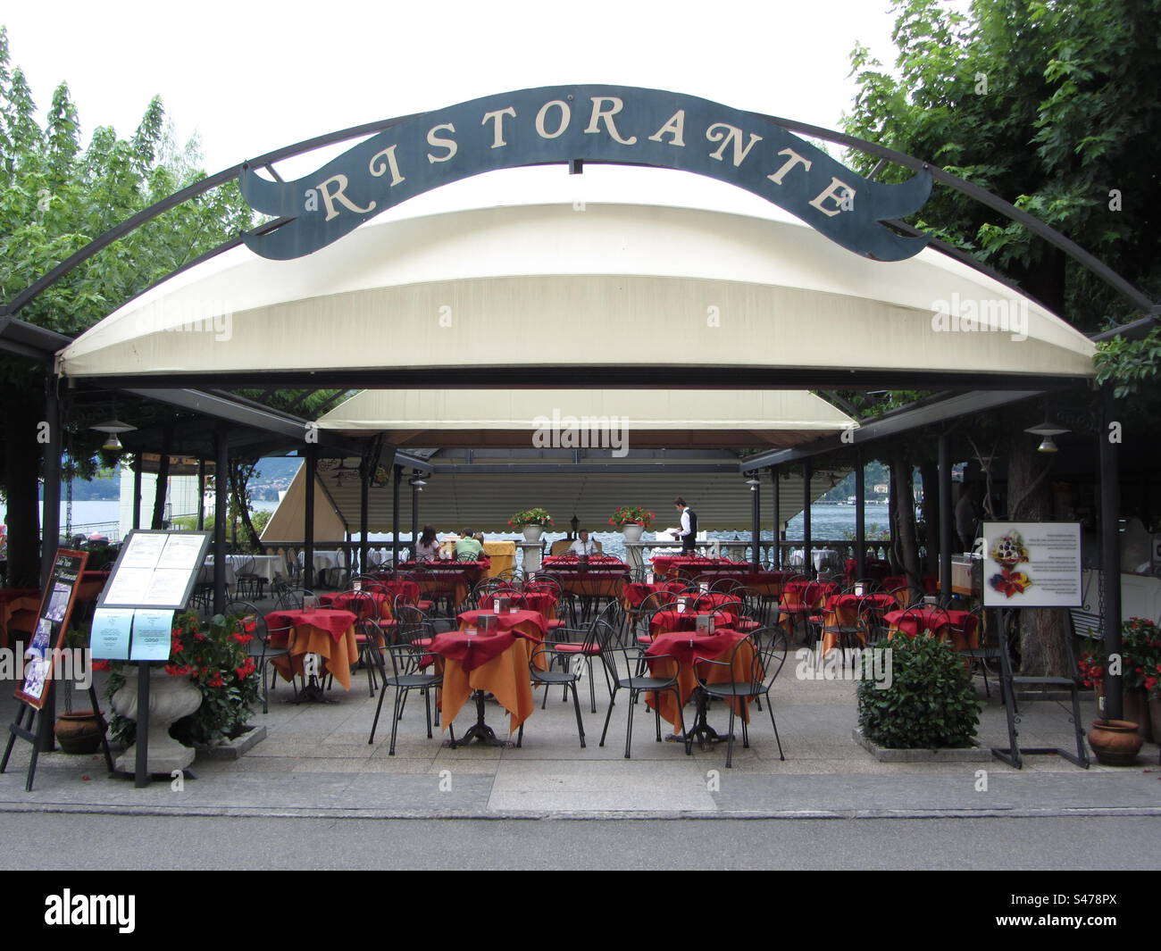 Ristorante smartphone stock photos and images - Alamy