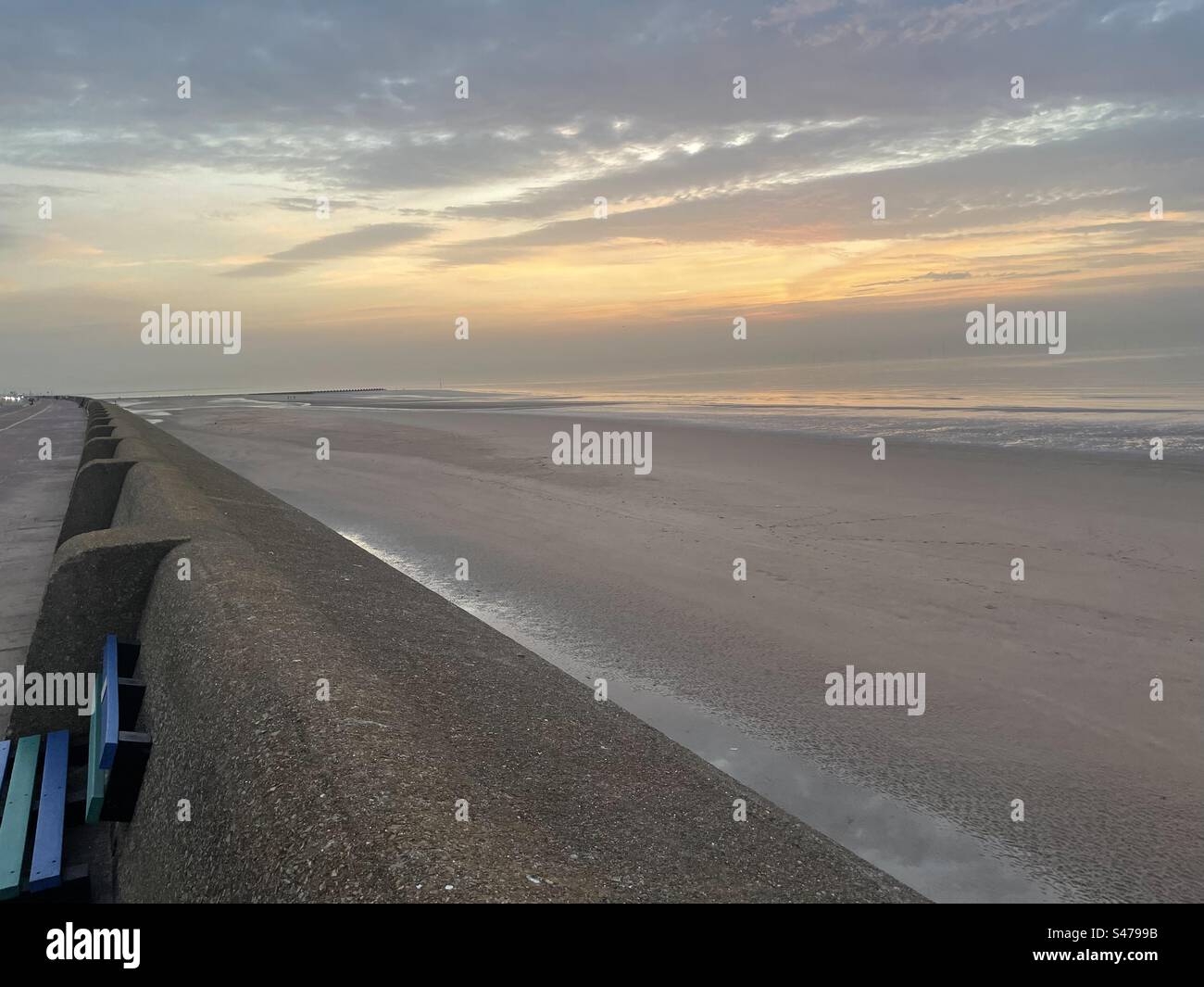 Wirral peninsula sunset hi-res stock photography and images - Alamy