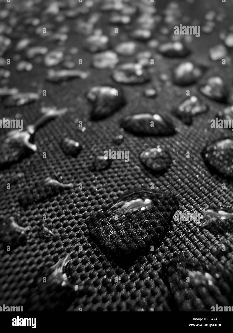 Vinyl drops hi-res stock photography and images - Alamy