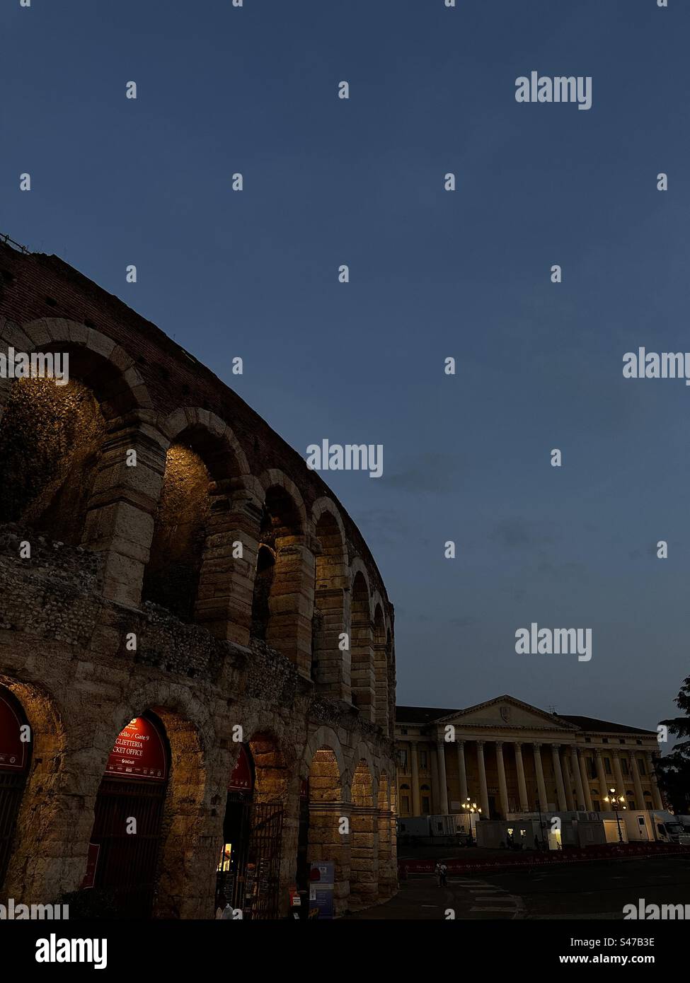 Verona arena smartphone stock photos and images - Alamy