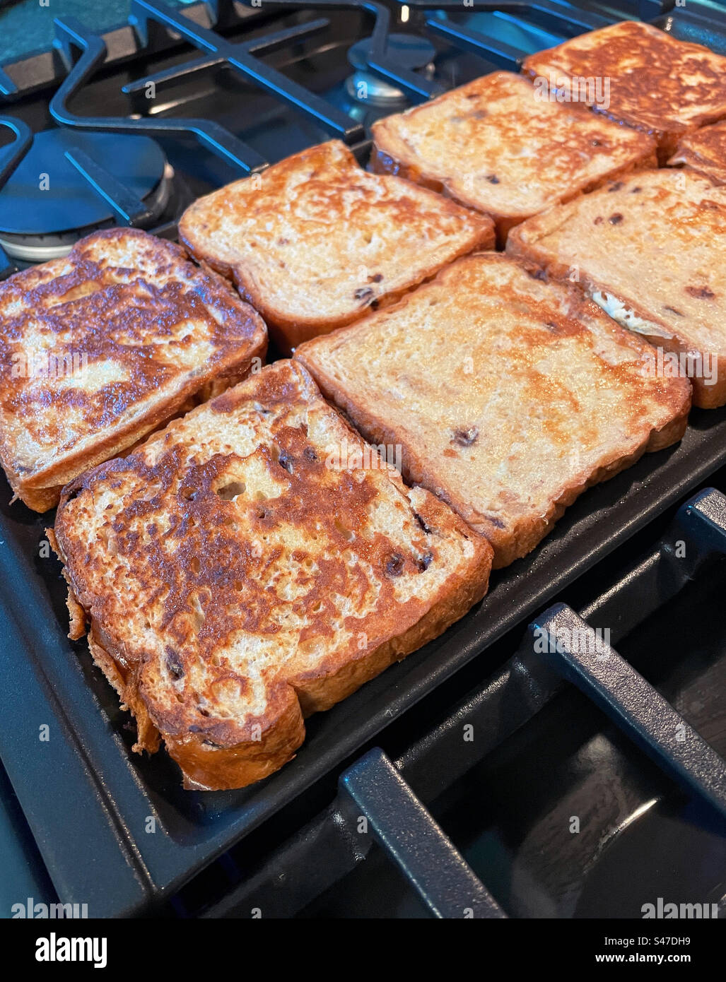 Stovetop burners smartphone stock photos and images - Alamy