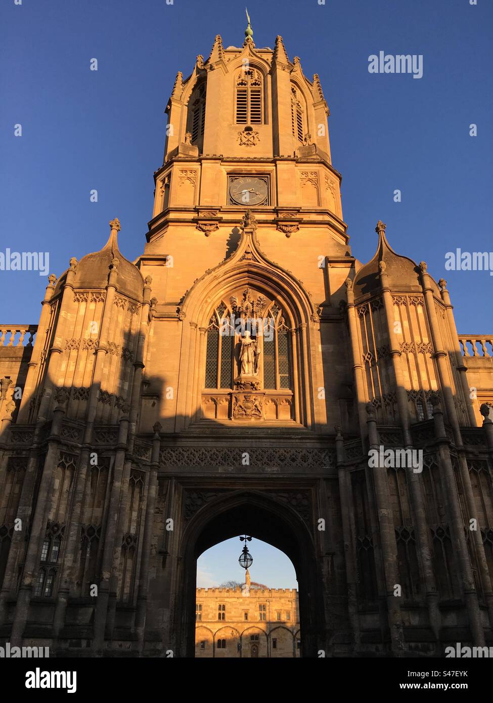 Tom tower oxford hi-res stock photography and images - Alamy