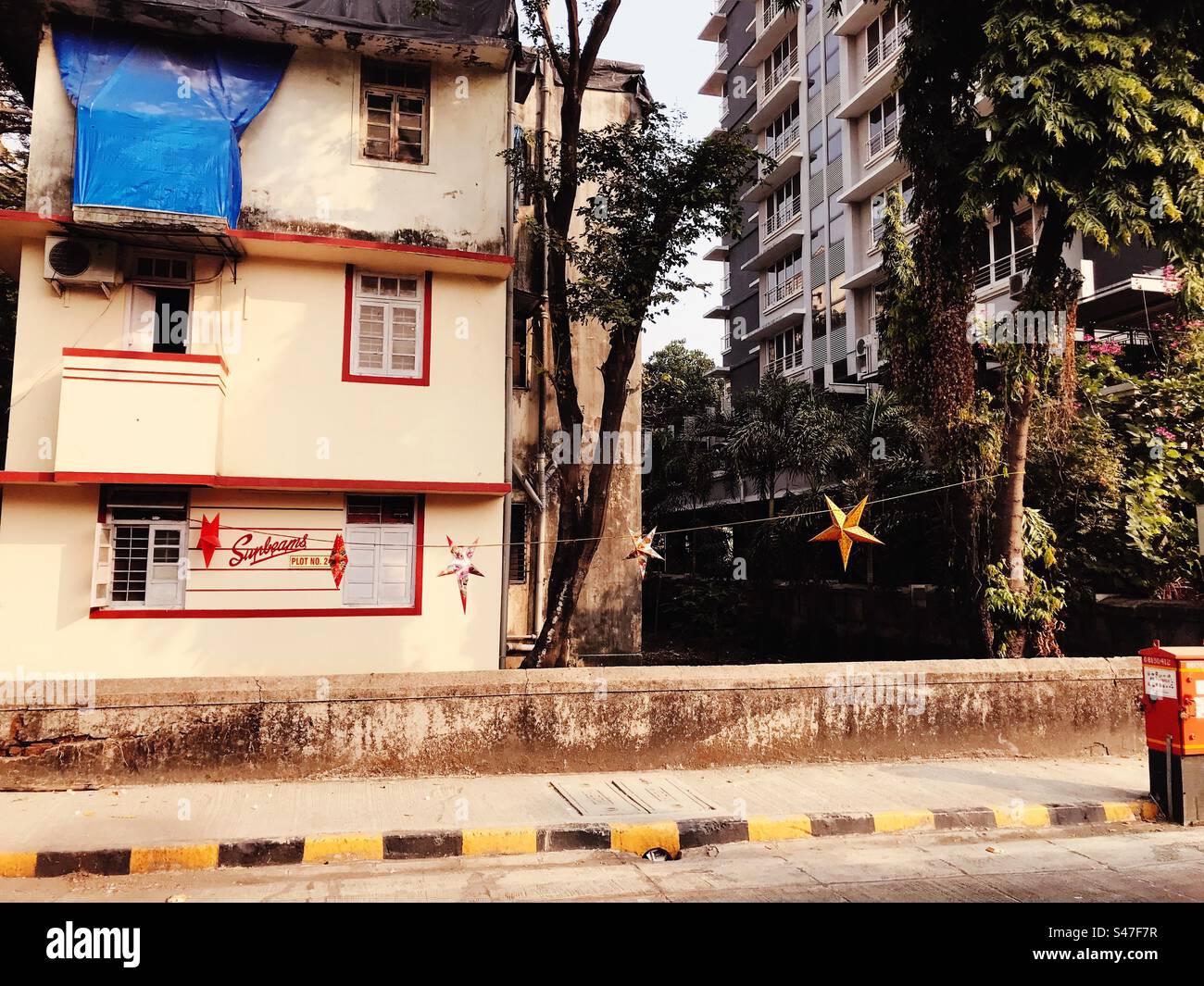 Christmas season india hi-res stock photography and images - Alamy