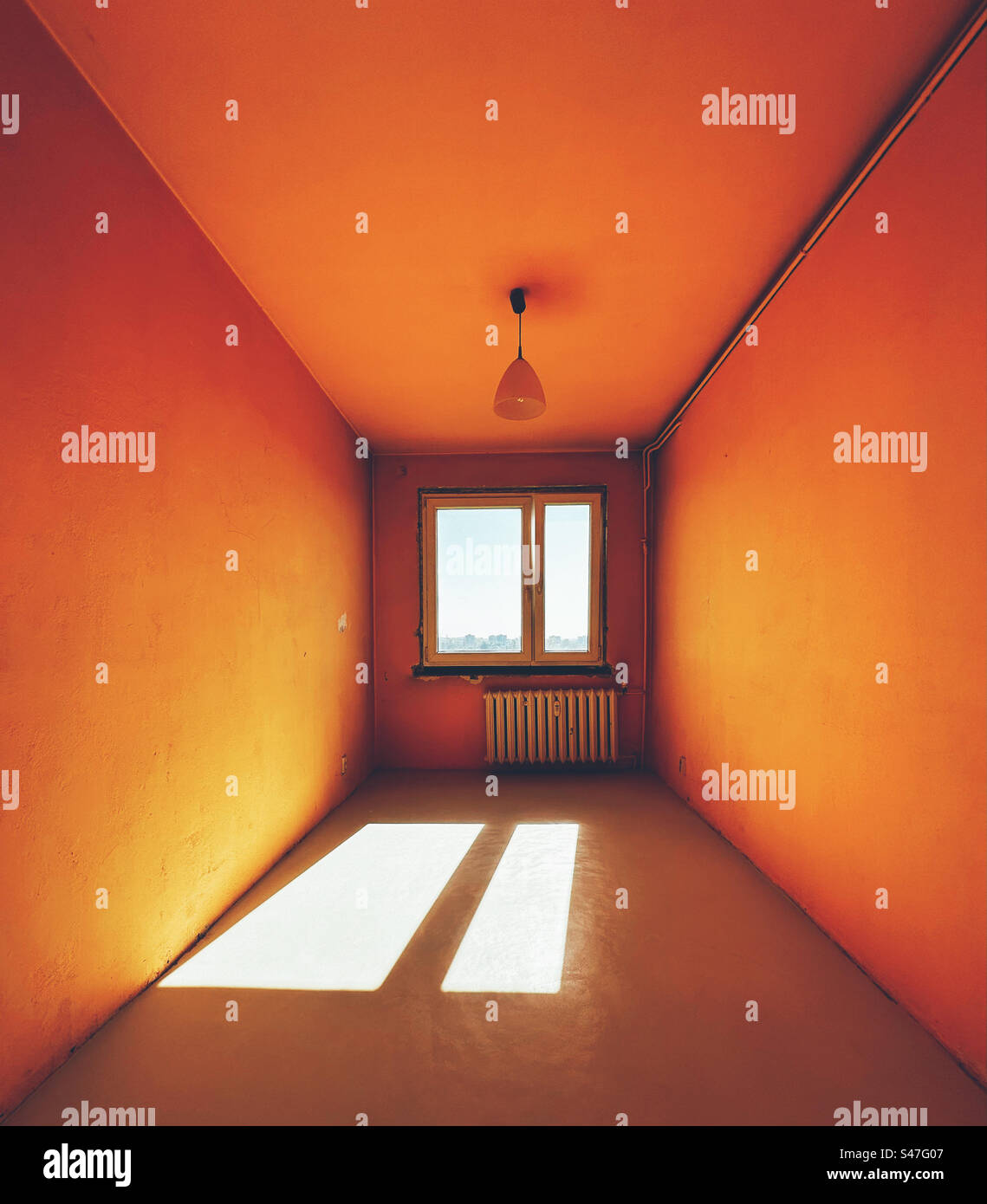 Orange room with window, empty flat, empty room, decorations ...