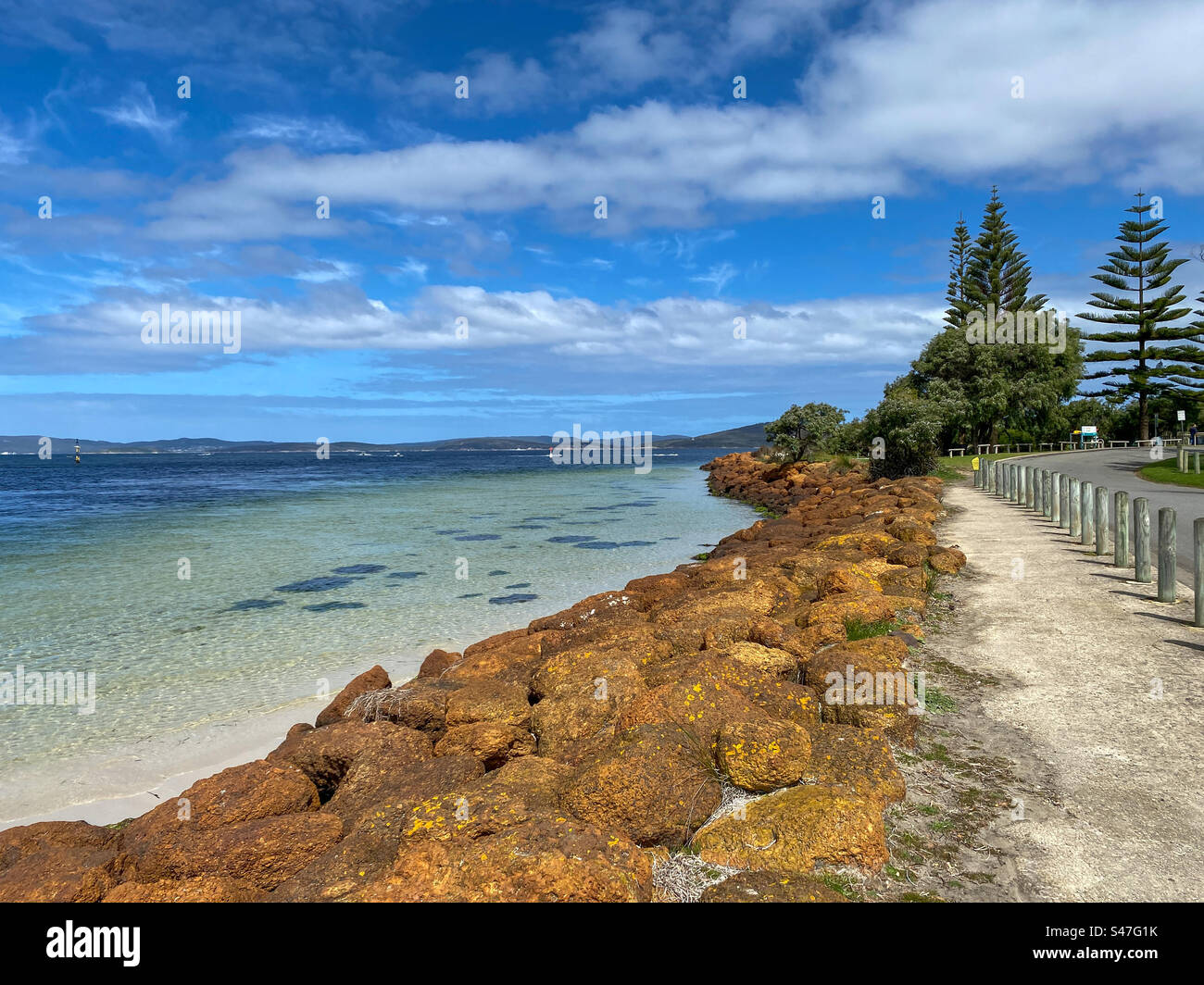 Emu Point is a north-eastern suburb of Albany in southern Western ...