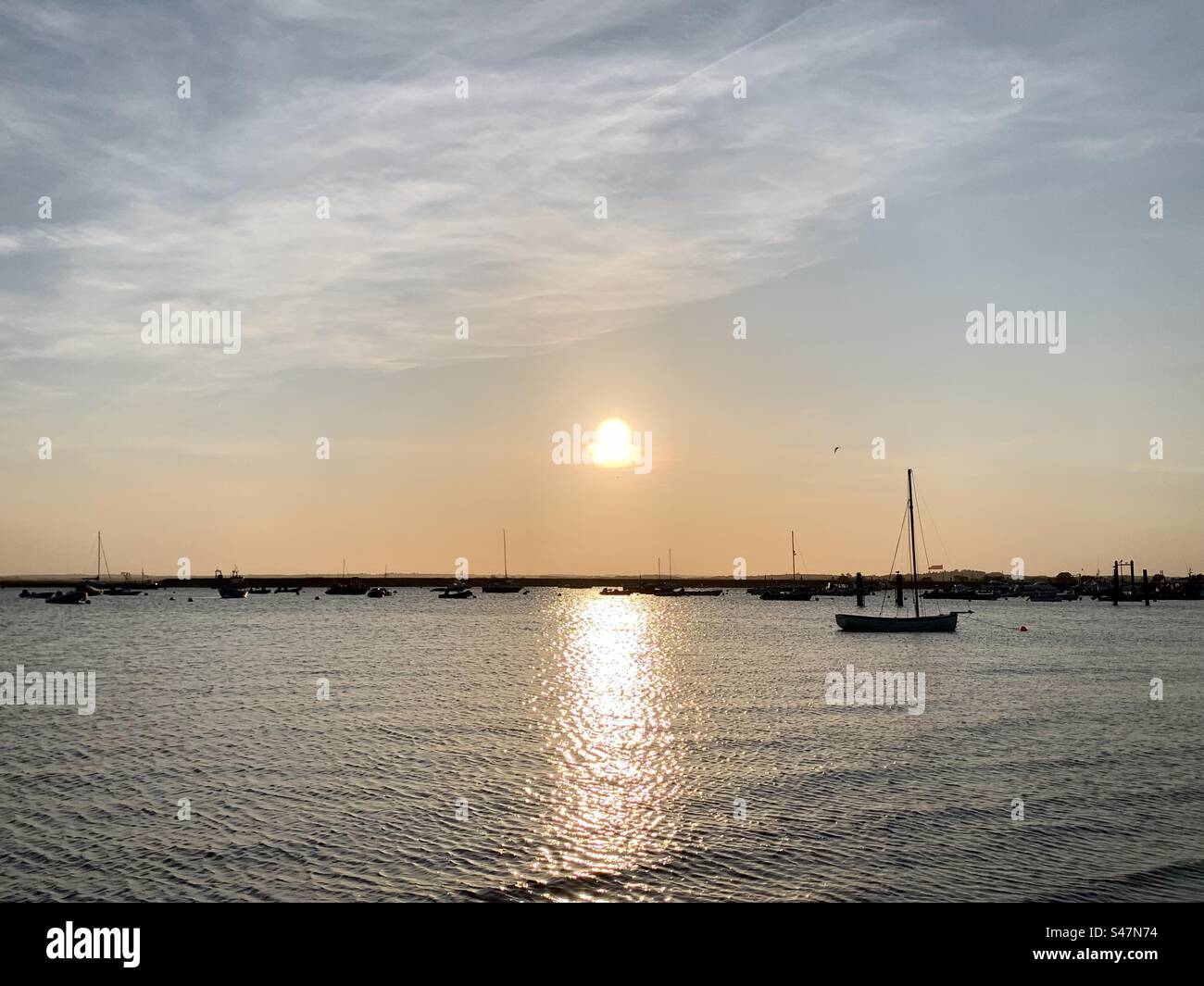 Mersea island boats hi-res stock photography and images - Alamy