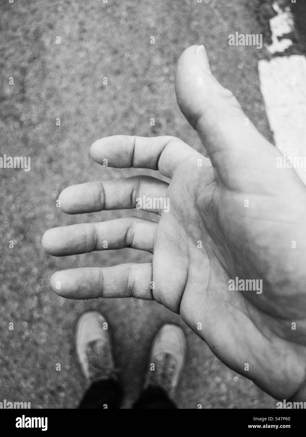 Hand fingers thumb palm Black and White Stock Photos & Images - Alamy