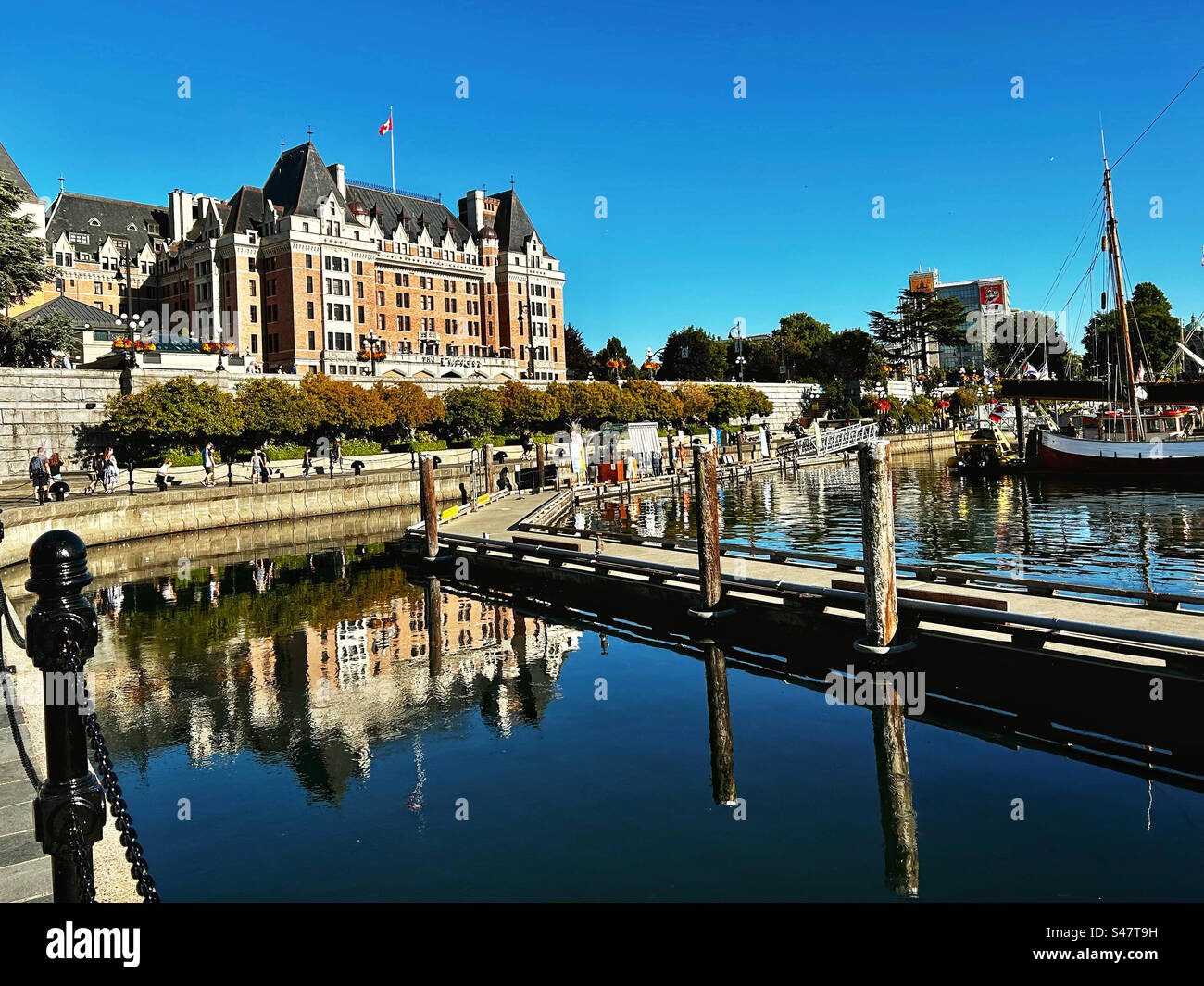 Victoria island canada hi-res stock photography and images - Alamy