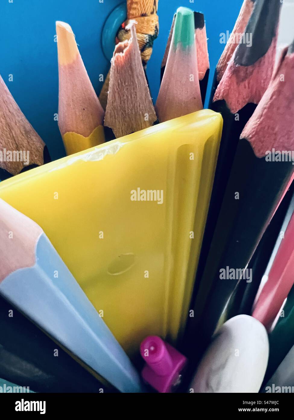 Pencil pot hi-res stock photography and images - Alamy