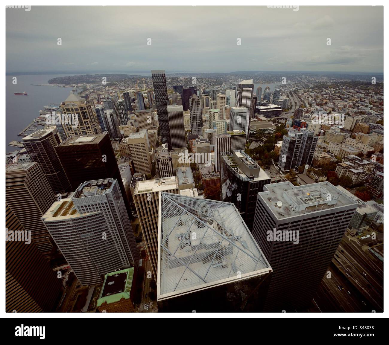 Seattle sky view observatory downtown birds eye view hi-res stock ...