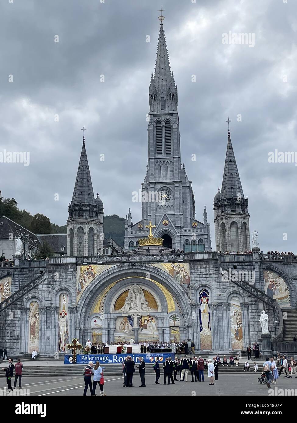 Pilgrims to lourdes hi-res stock photography and images - Alamy