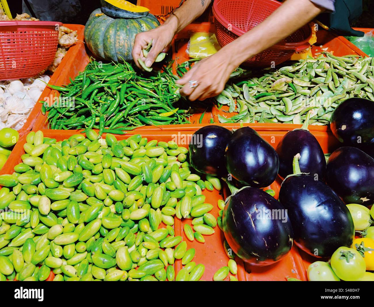 Picking night hi-res stock photography and images - Alamy