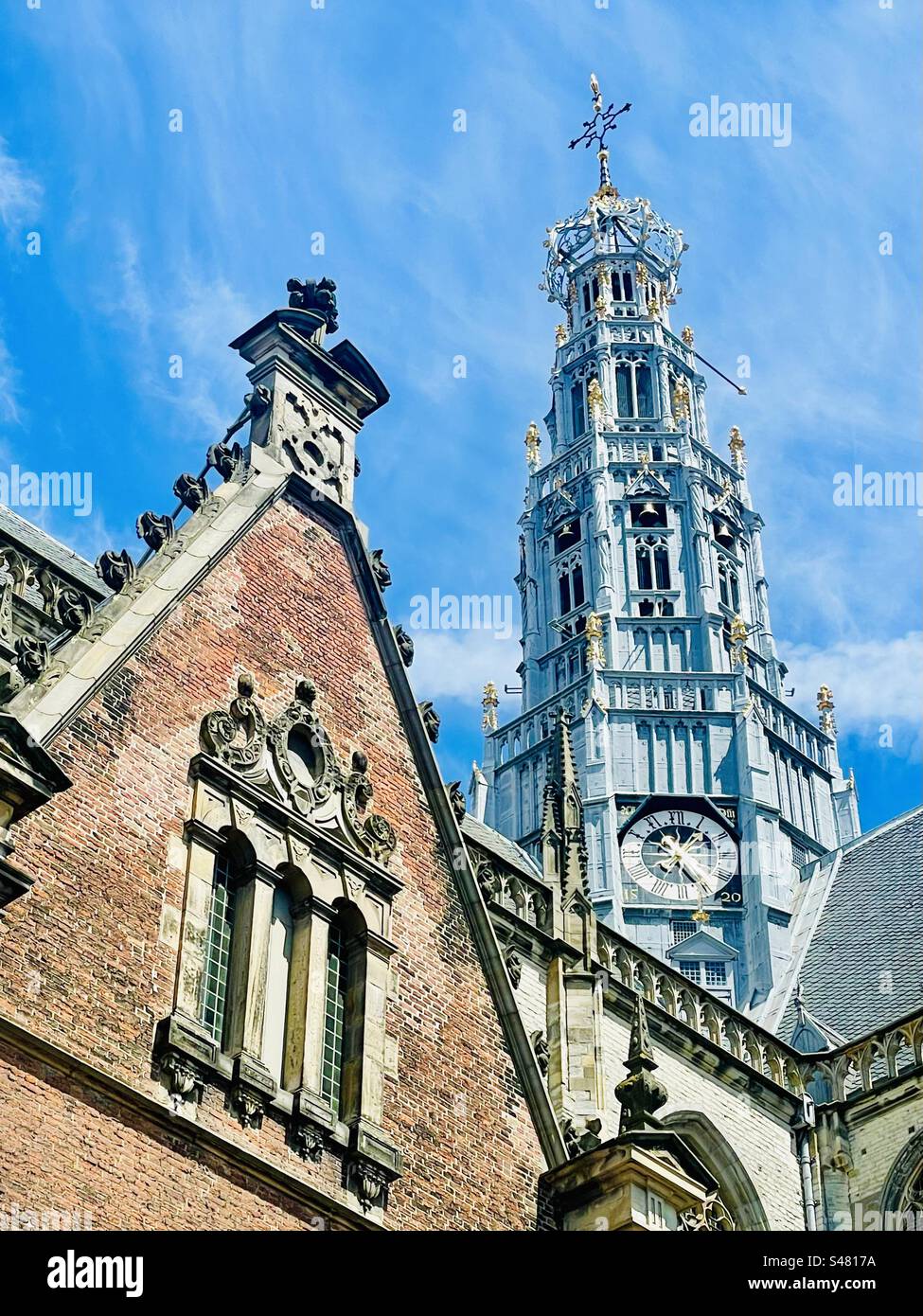 European churches hi-res stock photography and images - Alamy
