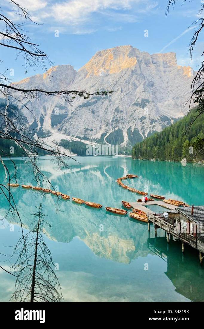 Lago di brais hi-res stock photography and images - Alamy