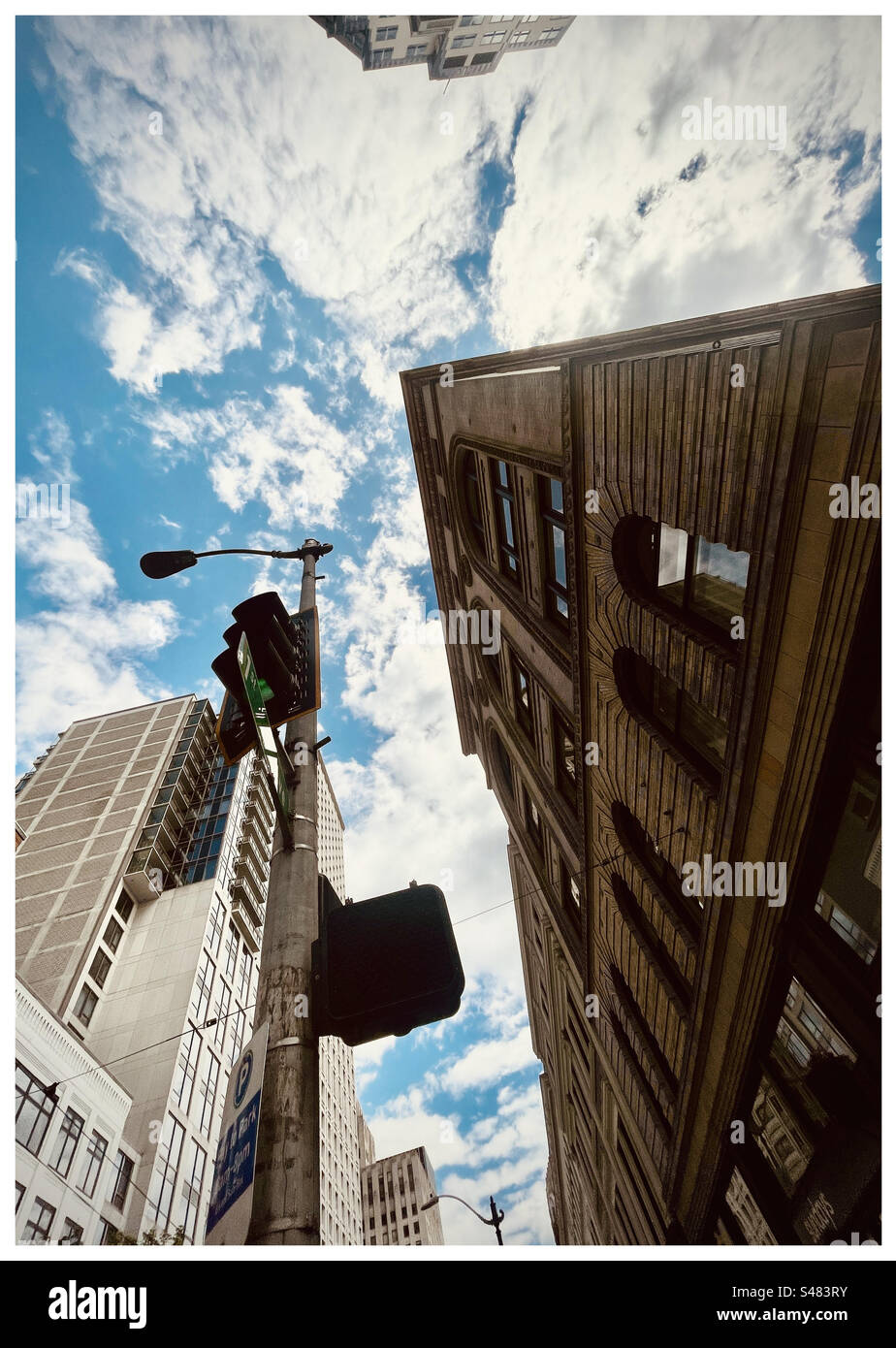 Seattle clouds hi-res stock photography and images - Alamy
