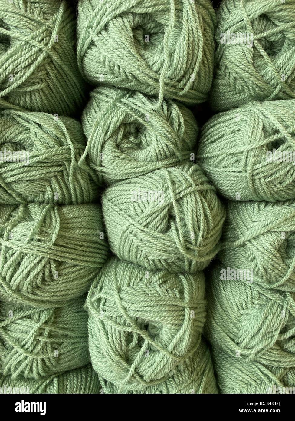 Green crafts hi-res stock photography and images - Alamy