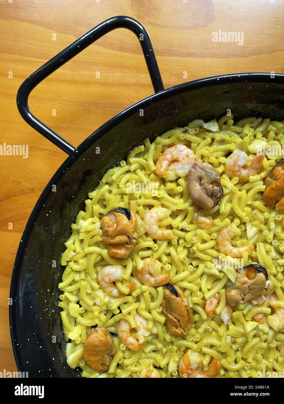 Fideuà valencia hi-res stock photography and images - Alamy